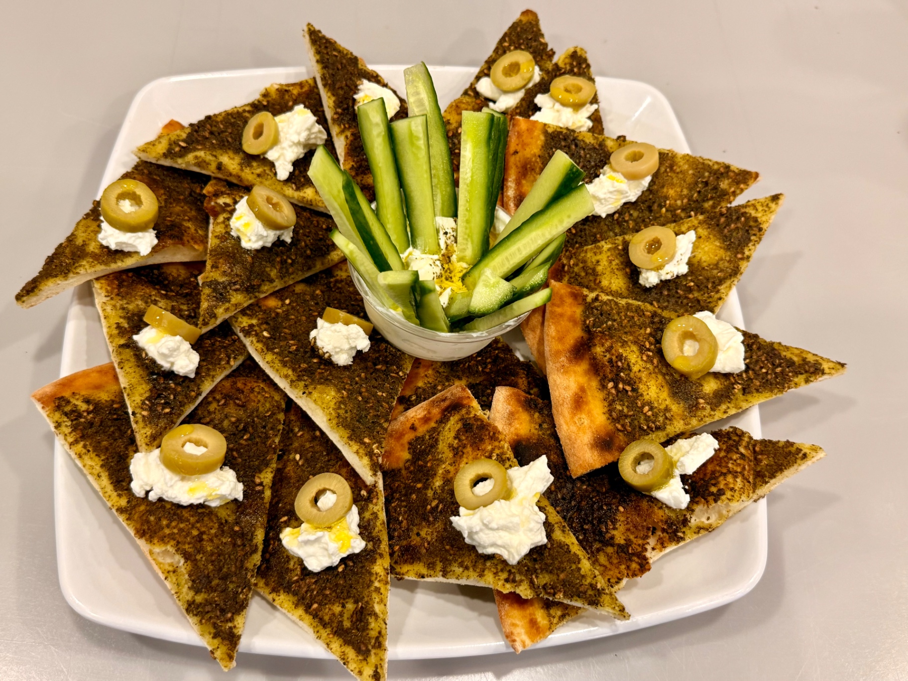 Lebanese & Syrian Food Ottawa | Pie Central Bakery | Halal Restaurant ...